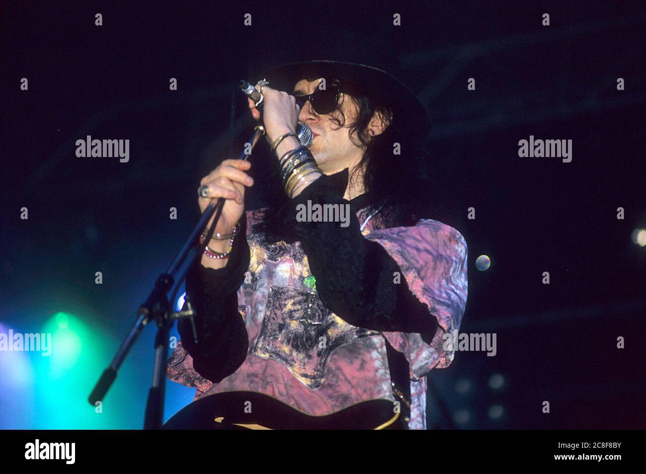 Wayne hussey the mission hi-res stock photography and images - Alamy