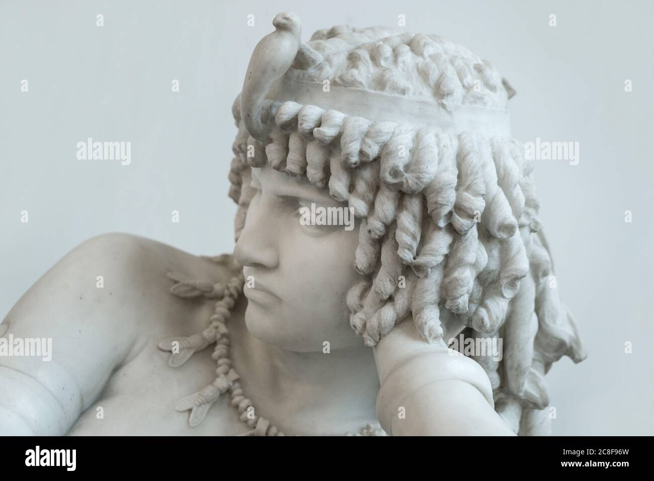 Egyptian goddess cleopatra hi-res stock photography and images - Alamy