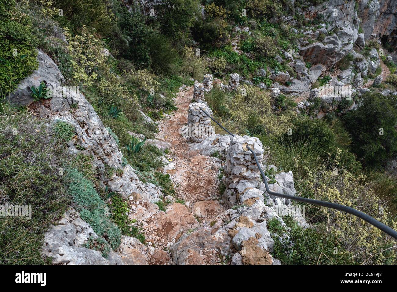 Path to Hermitage of Our Lady of Hawqa in Kadisha Valley also called ...