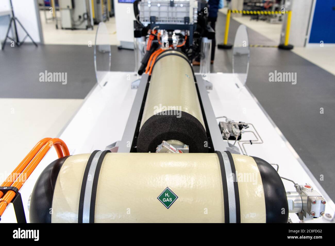 Hydrogen gas state hi-res stock photography and images - Alamy