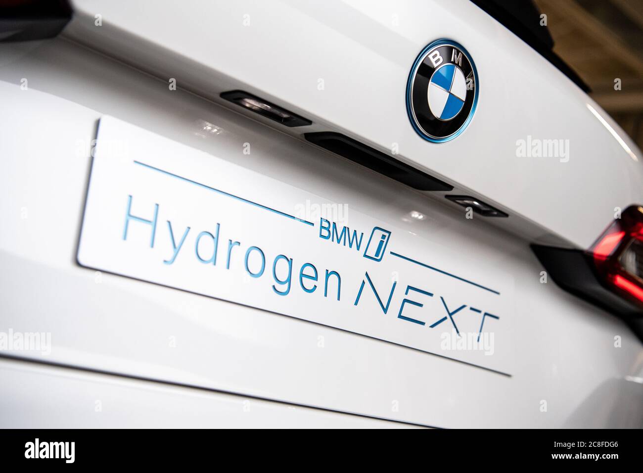 Bmw i hydrogen hi-res stock photography and images - Alamy