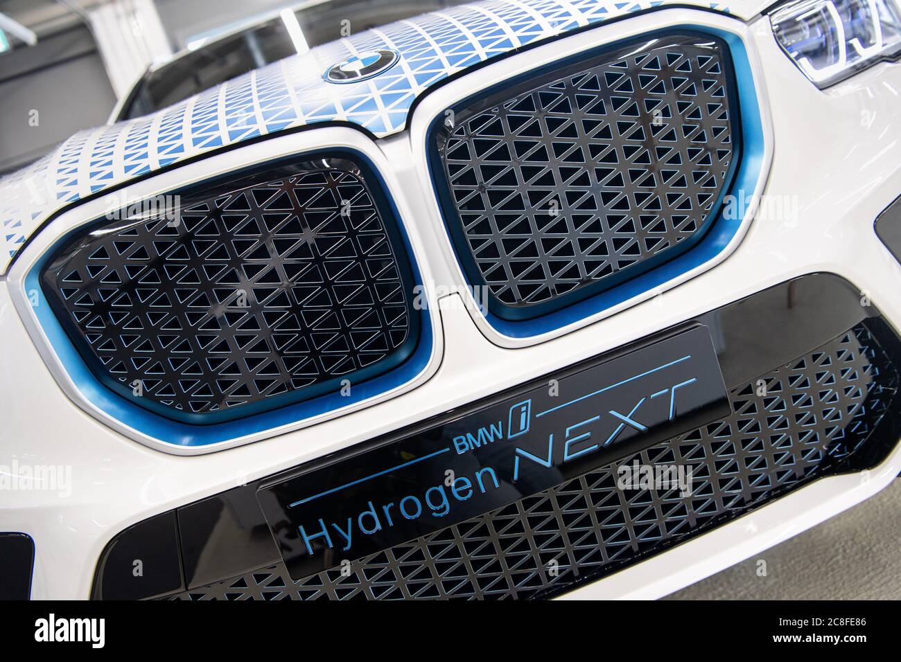 Bmw i hydrogen hi-res stock photography and images - Alamy