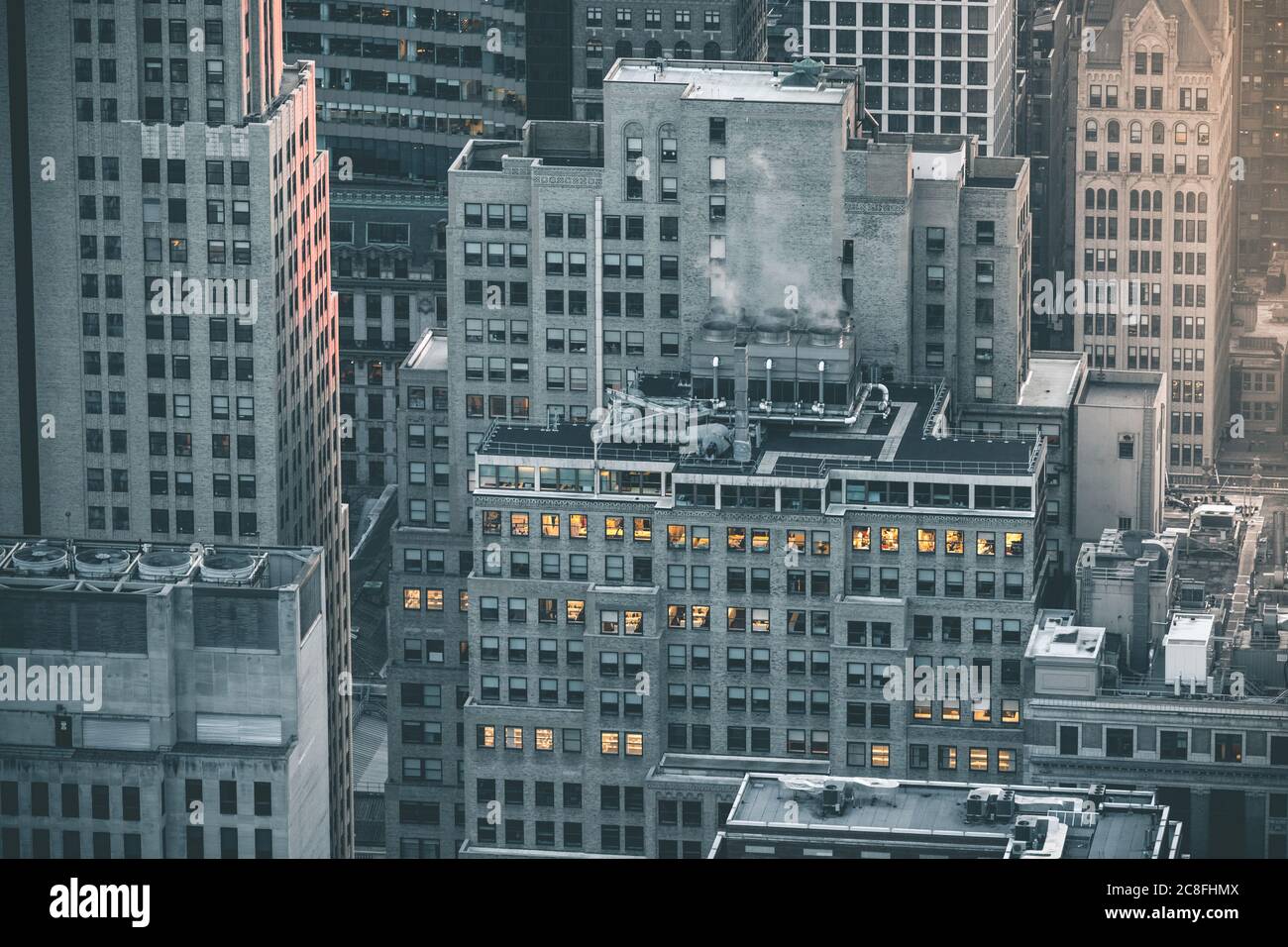 Midtown manhattan sunset window hi-res stock photography and images - Alamy