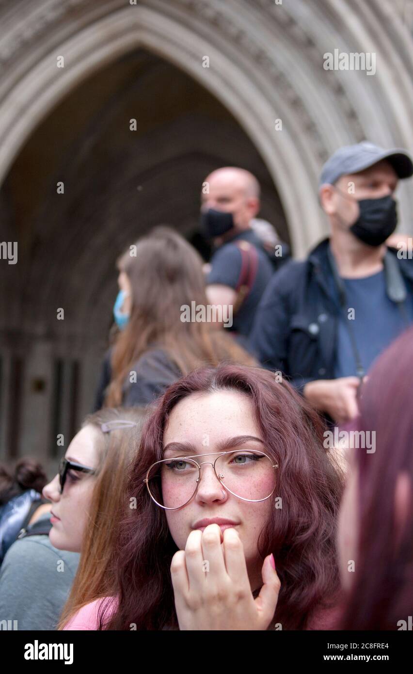Media circus trial hi-res stock photography and images - Alamy