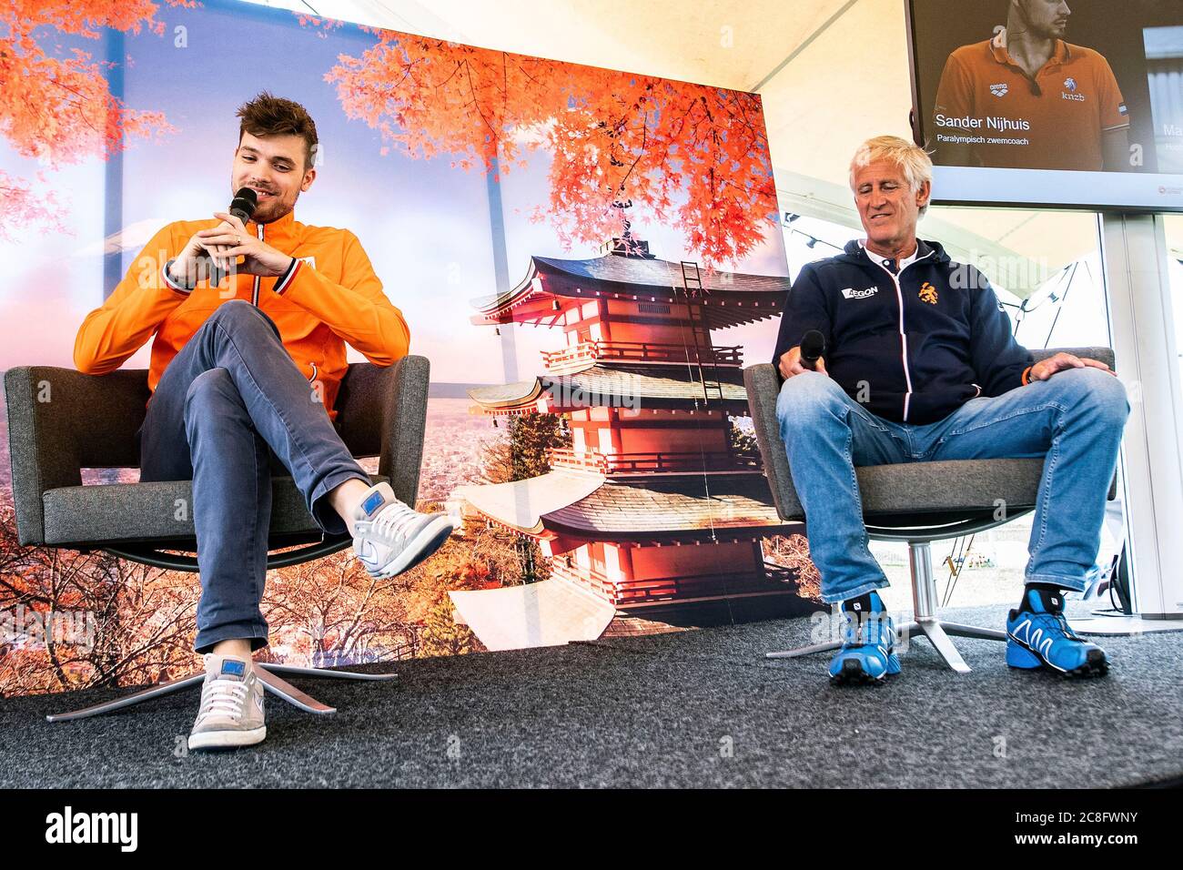 Mark one coach hi-res stock photography and images - Alamy