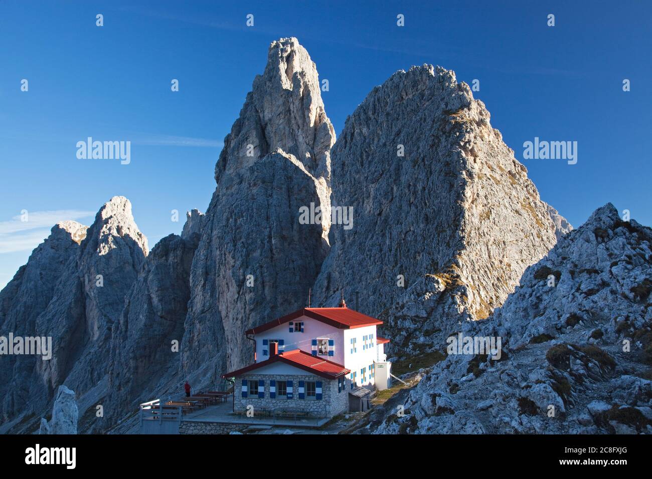 Refugio alps hi-res stock photography and images - Alamy