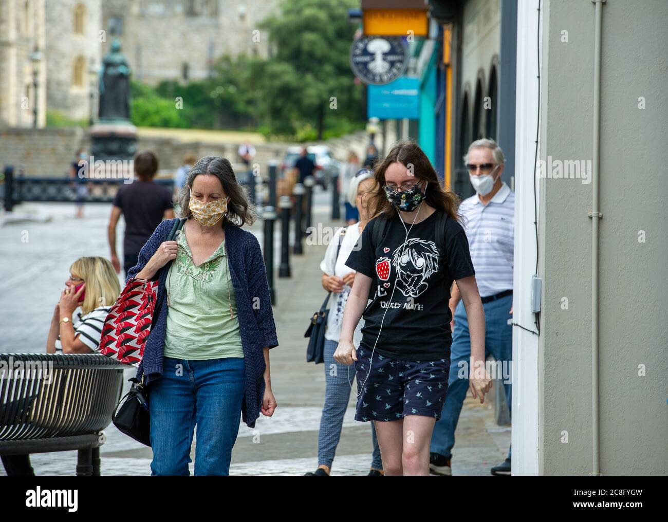 Law enforcement wearing masks hi-res stock photography and images - Alamy