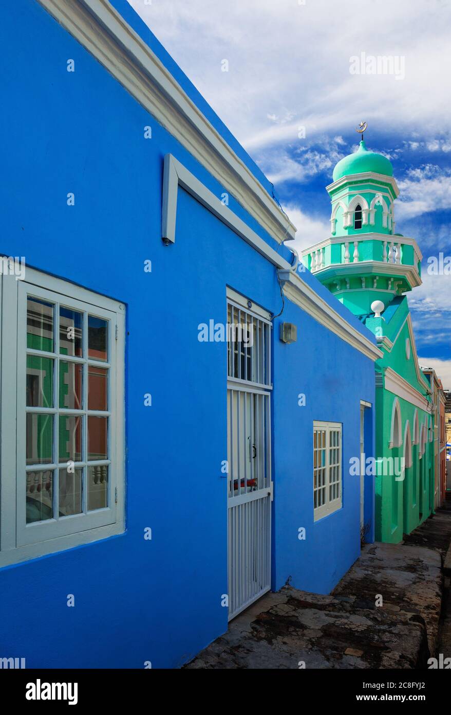 geography / travel, South Africa, A mosque breaks the pattern of the ...