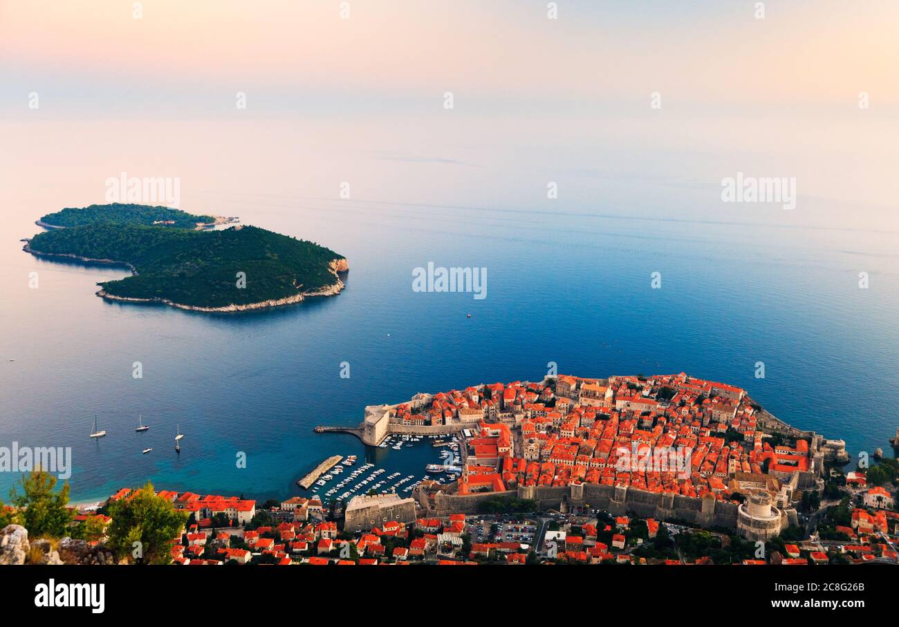 geography / travel, Croatia, A pastel sky sets over Dubrovnik and ...