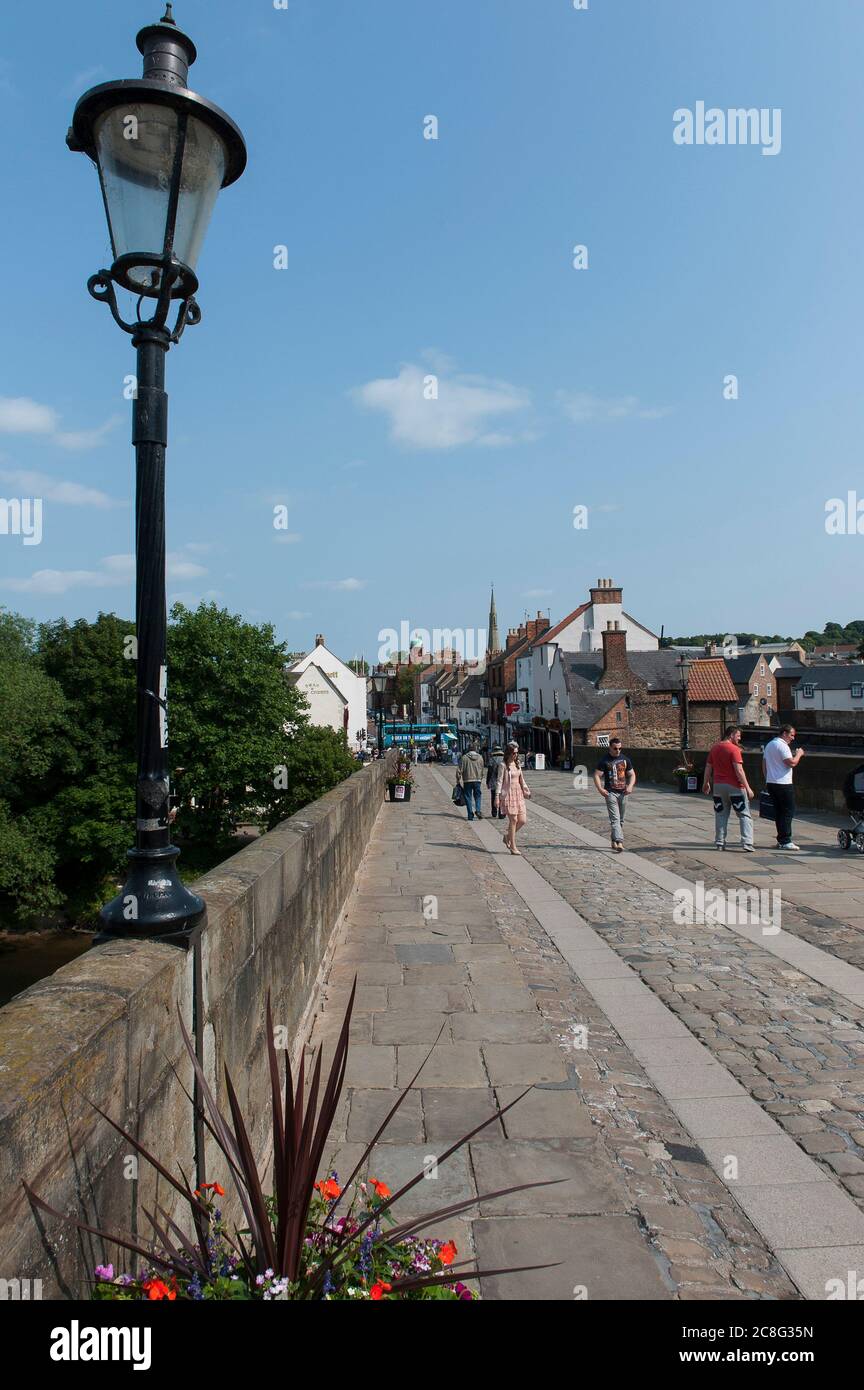 Old elvet durham hi-res stock photography and images - Alamy