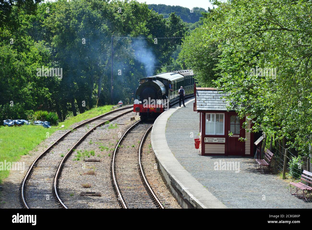 Wootton station on the Isle of Wight Stock Photo - Alamy