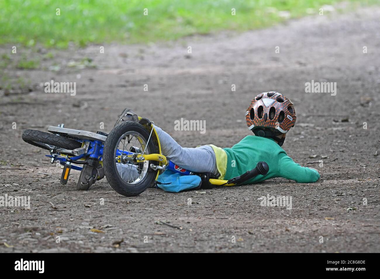 Fall Off Bike High Resolution Stock Photography and Images - Alamy
