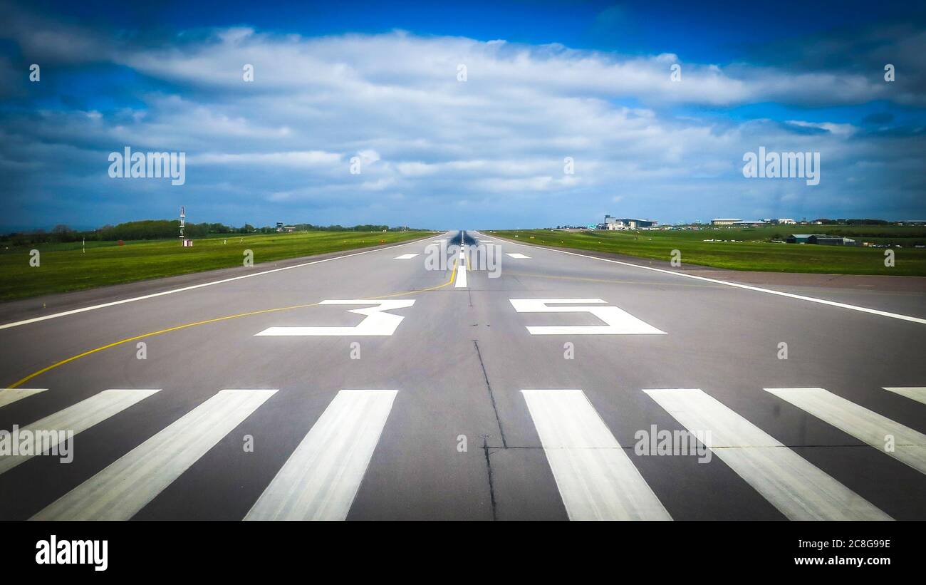 Landing strip and flare-path at the airport Stock Photo - Alamy