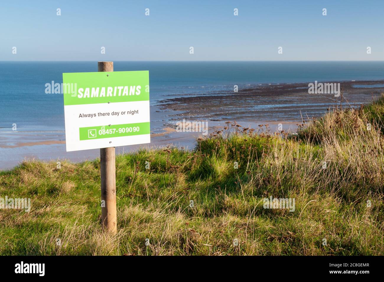 Samaritans sign on high sea cliffs in England. UK Stock Photo - Alamy
