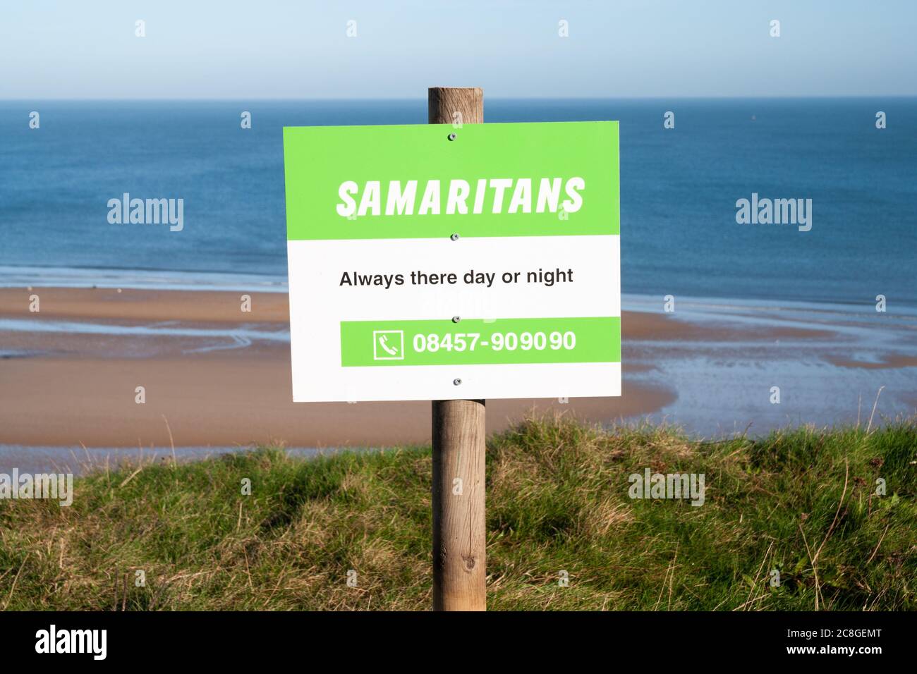 Samaritans sign on high sea cliffs in England. UK Stock Photo - Alamy