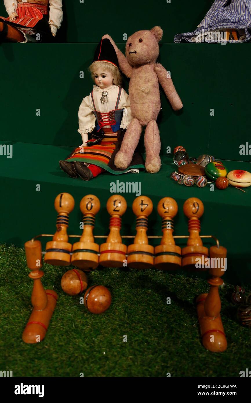 Rome, Italy. 24th July, 2020. A 400 pcs collection of antique dolls ...