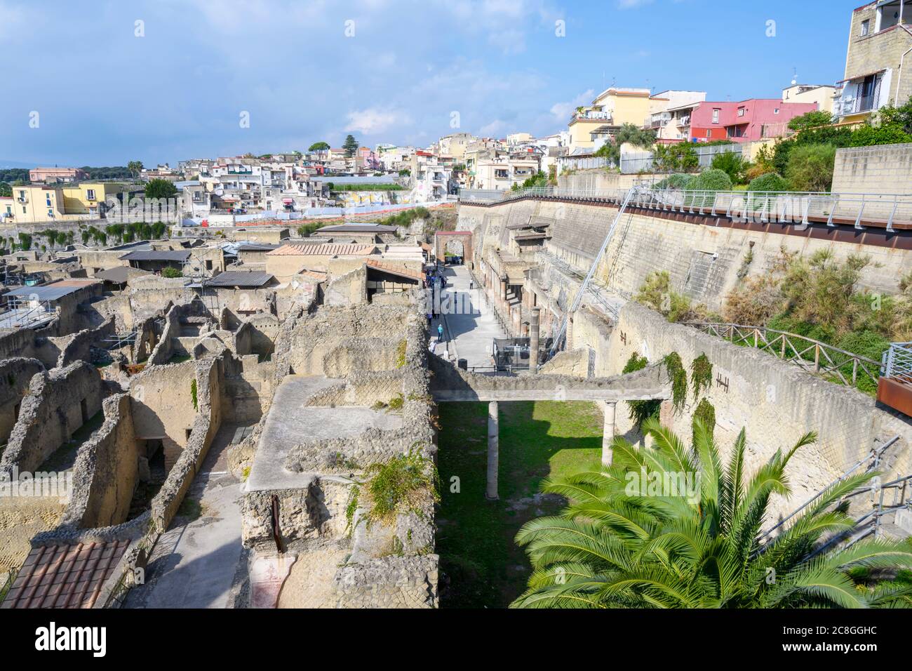 Herculaneum italy vesuvius hi-res stock photography and images - Alamy