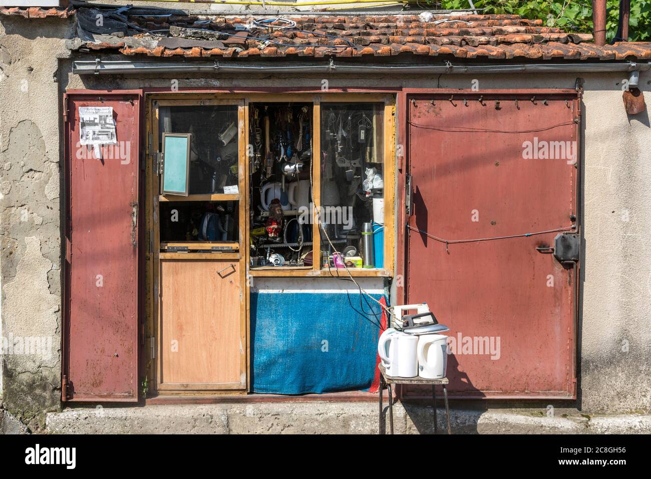 Small shop with electrical appliances hi-res stock photography and ...