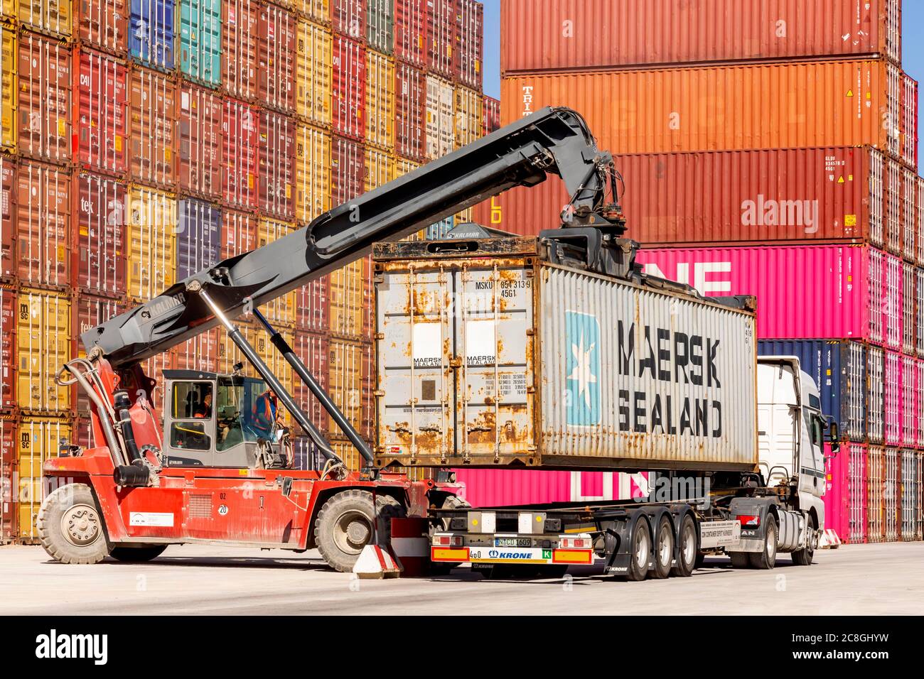 Mobile loading crane at the container terminal at westhafen regensburg ...