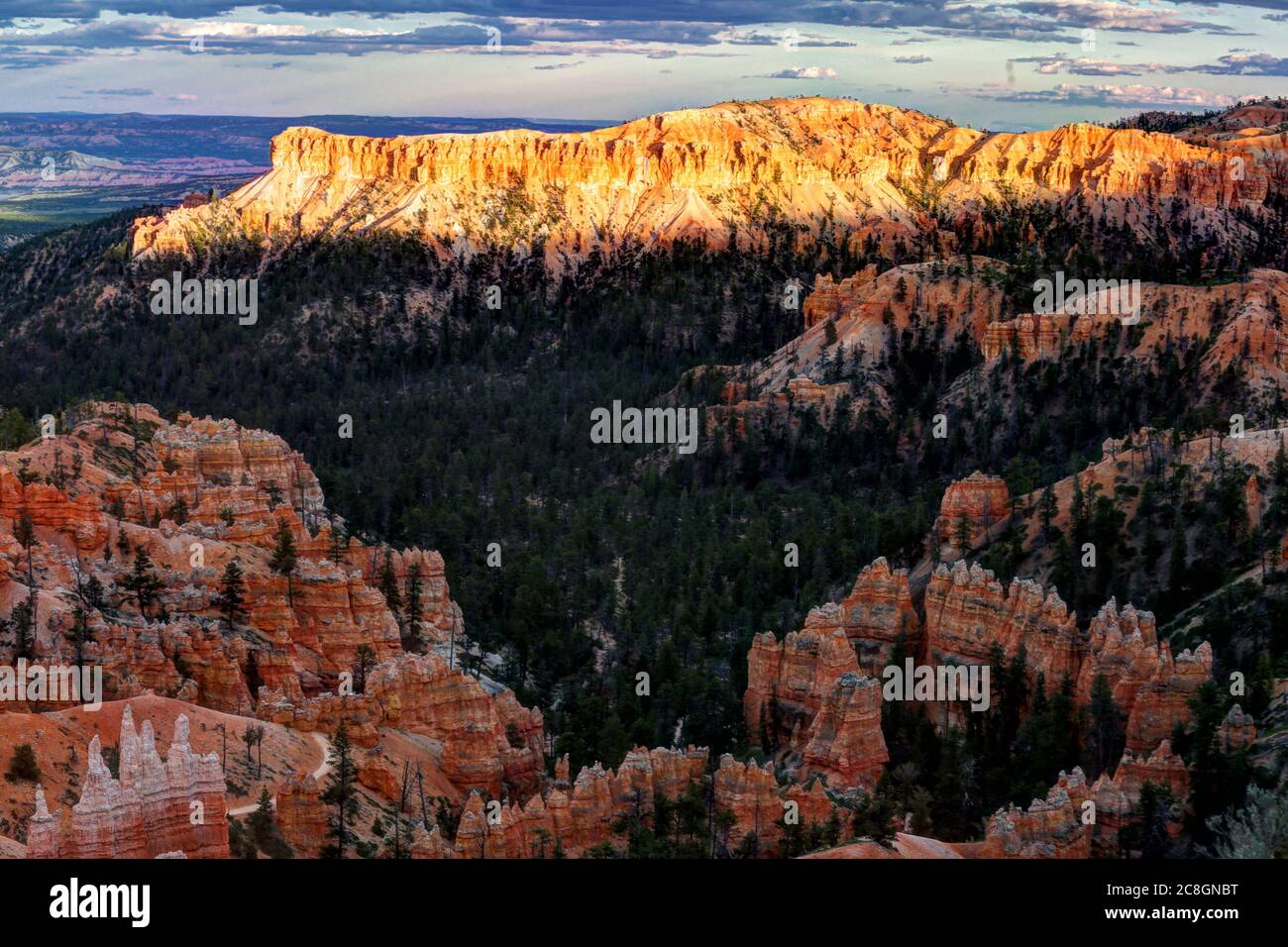 A sunrise view from Bryce point, in Bryce Canyon National Park Stock ...