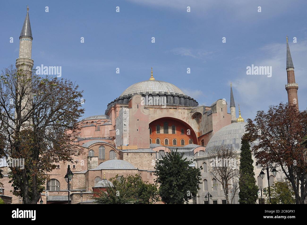 HAGIA SOPHIA MOSQUE / MUSEUM IN ISTANBUL Stock Photo - Alamy