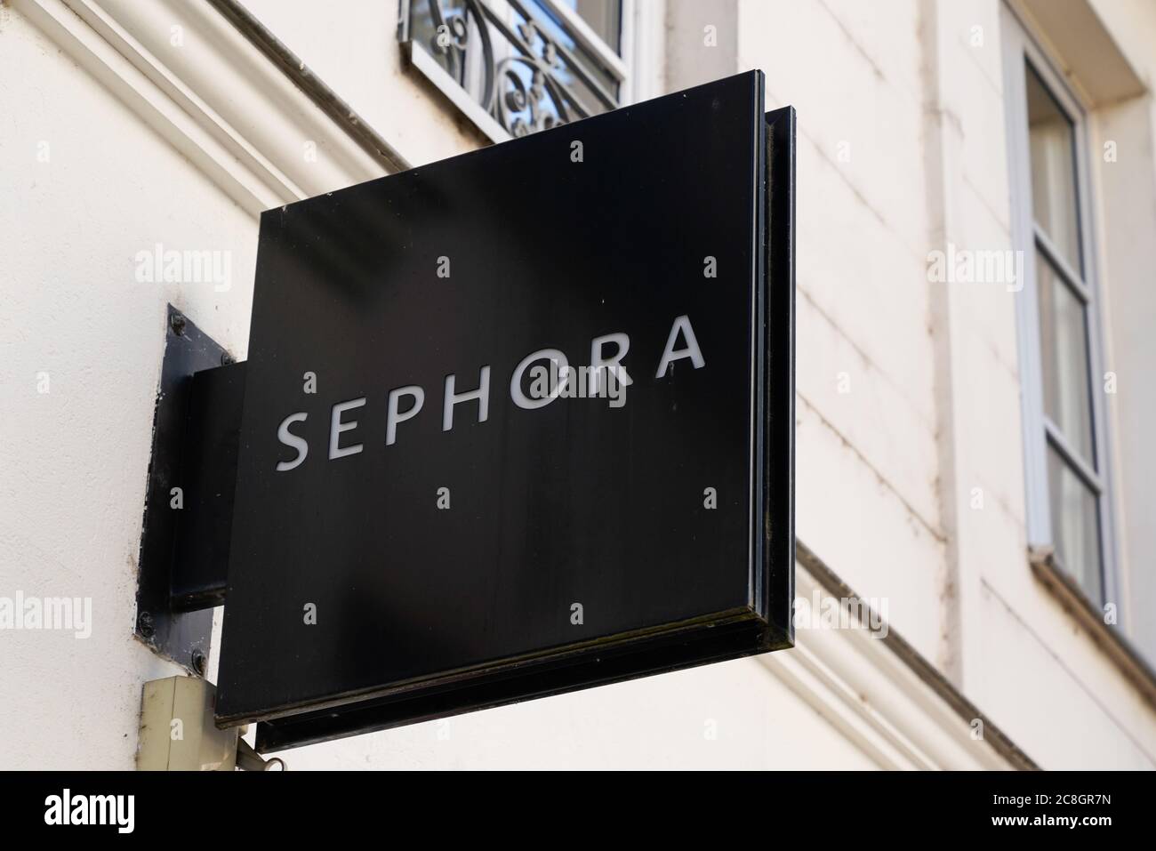 Sephora french retailer hi-res stock photography and images - Alamy