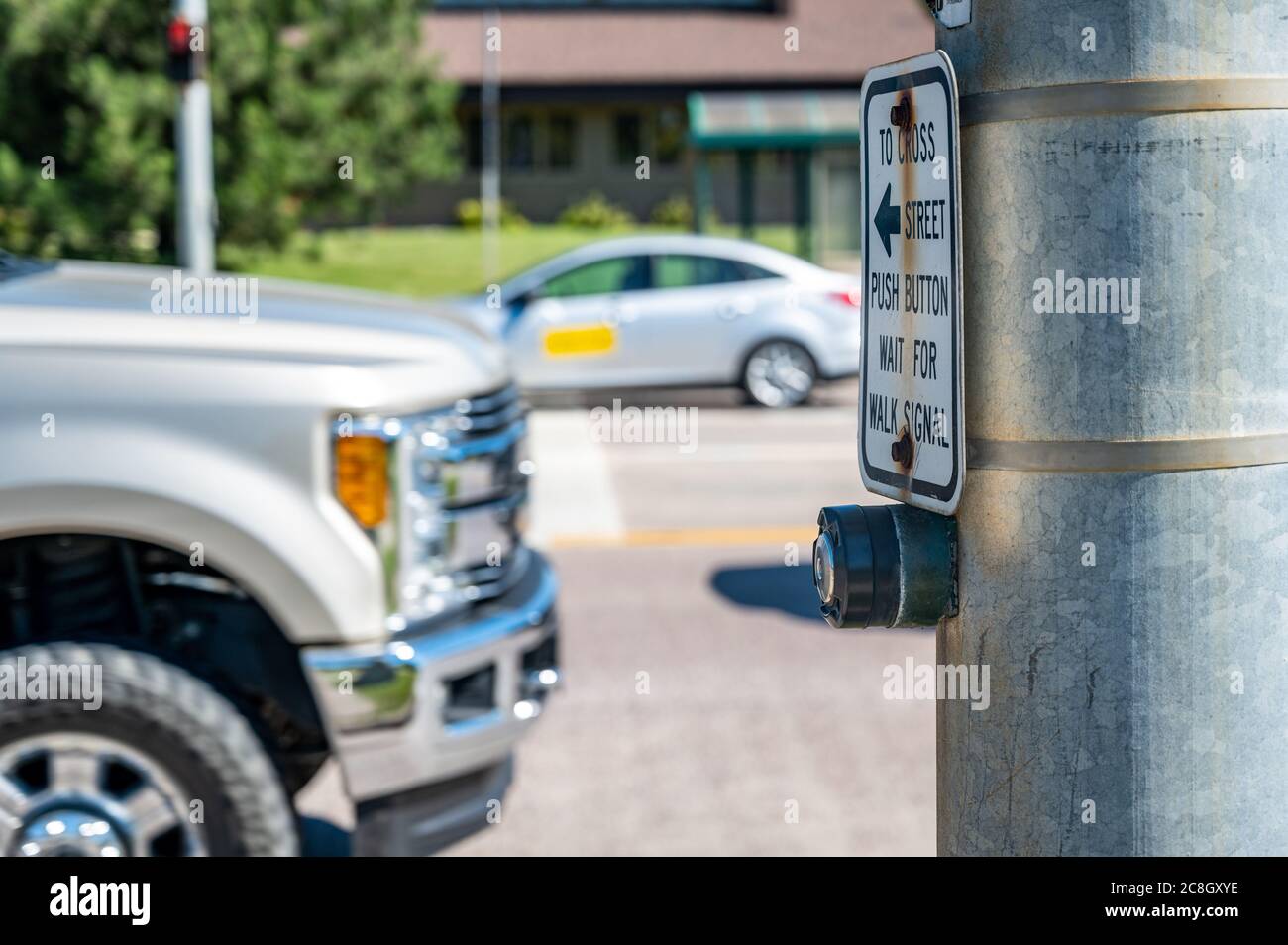 Crosswalk indicator hi-res stock photography and images - Alamy