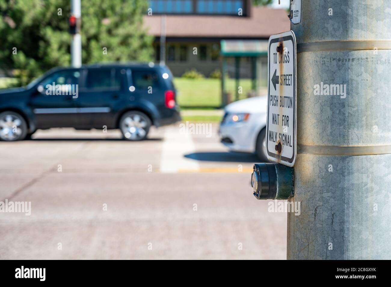 Crosswalk indicator hi-res stock photography and images - Alamy