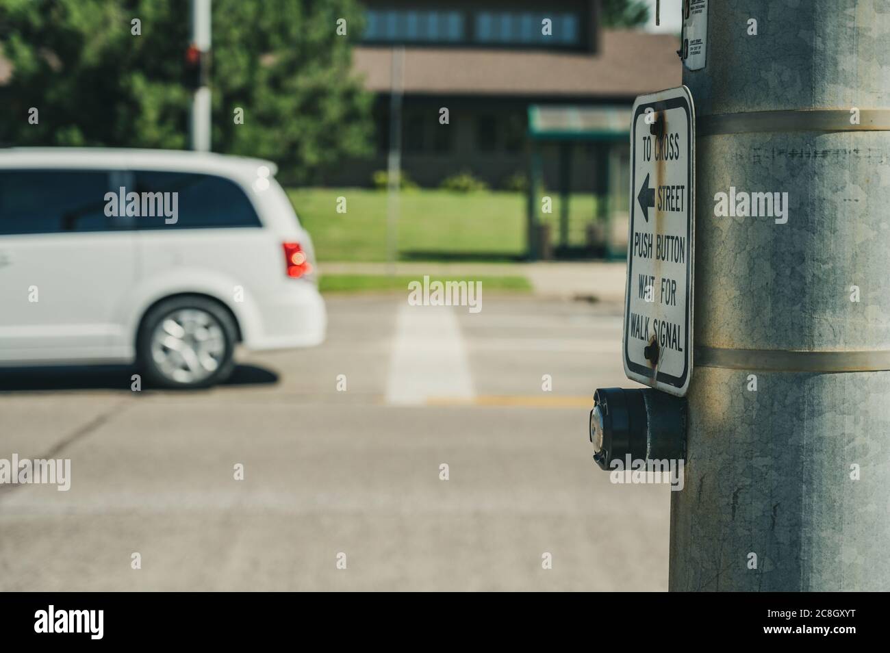 Crosswalk indicator hi-res stock photography and images - Alamy