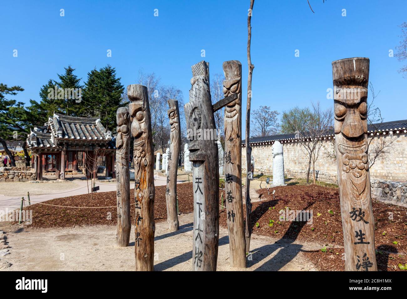 Wood carved poles in National Folk Museum of Korea, Samcheongdong-gil ...