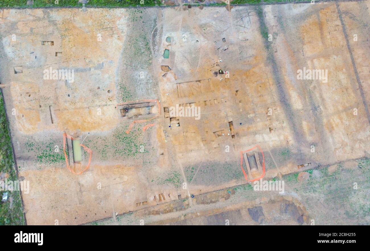 Archaeological excavation near Kings Reach estate Biggleswade ...