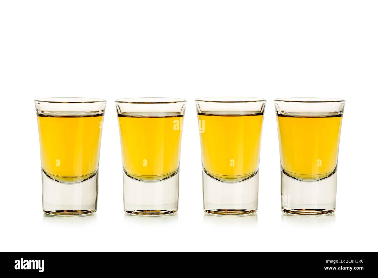 Whiskey glasses cheers hi-res stock photography and images - Alamy