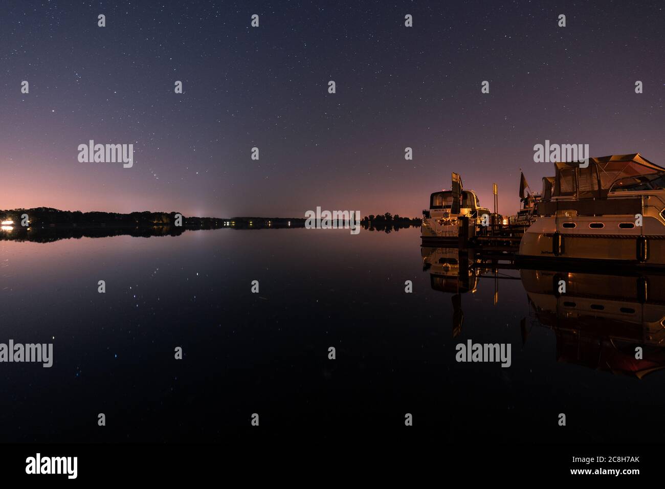 Sea star platform hi-res stock photography and images - Alamy