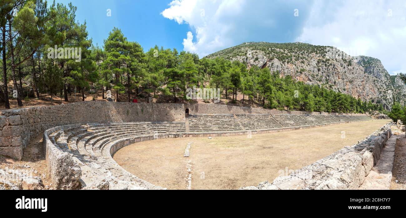 Ancient stadium of delphi hi-res stock photography and images - Alamy