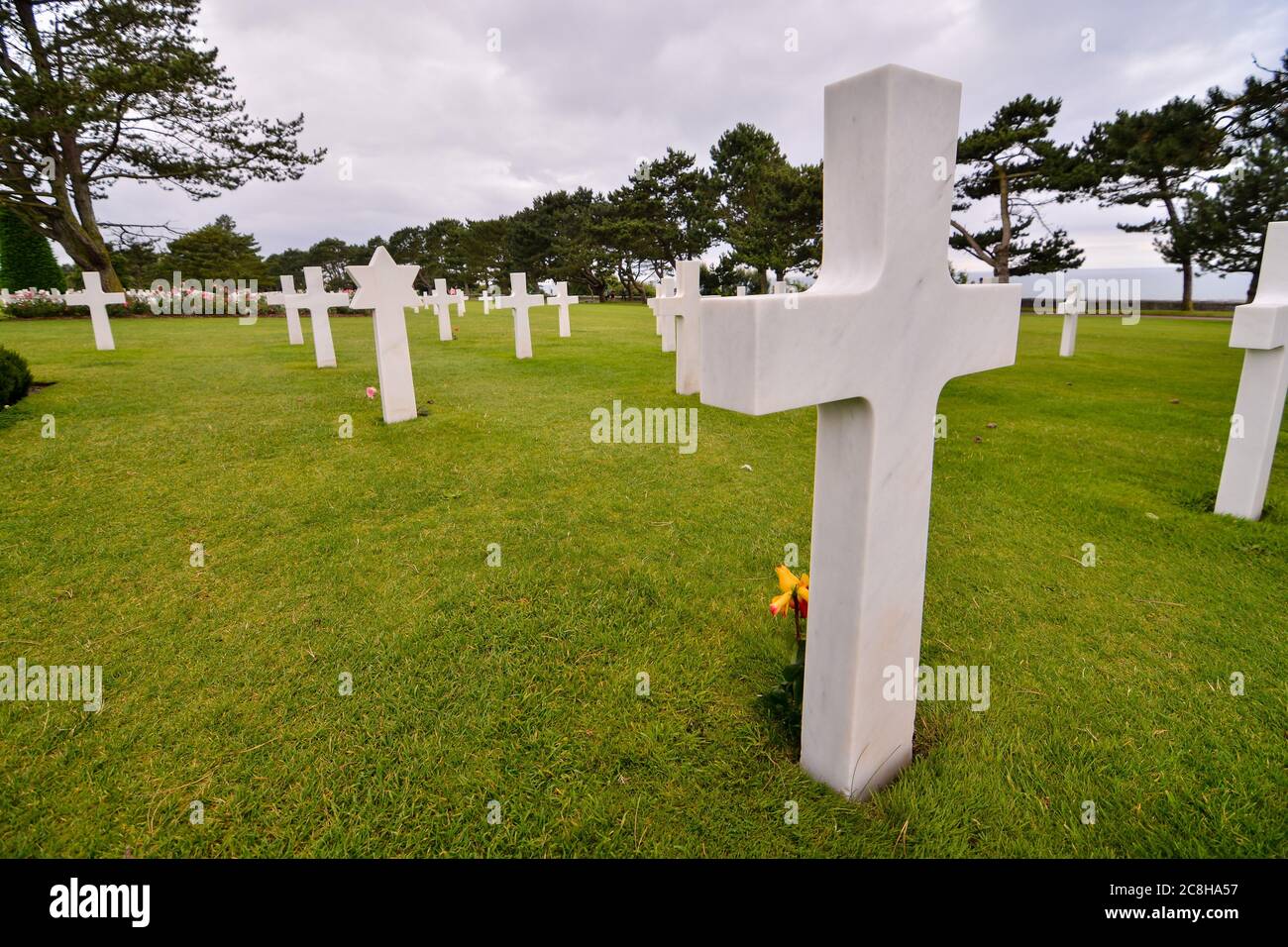 Photo Picture of French American Cemetery in Normandy Stock Photo - Alamy