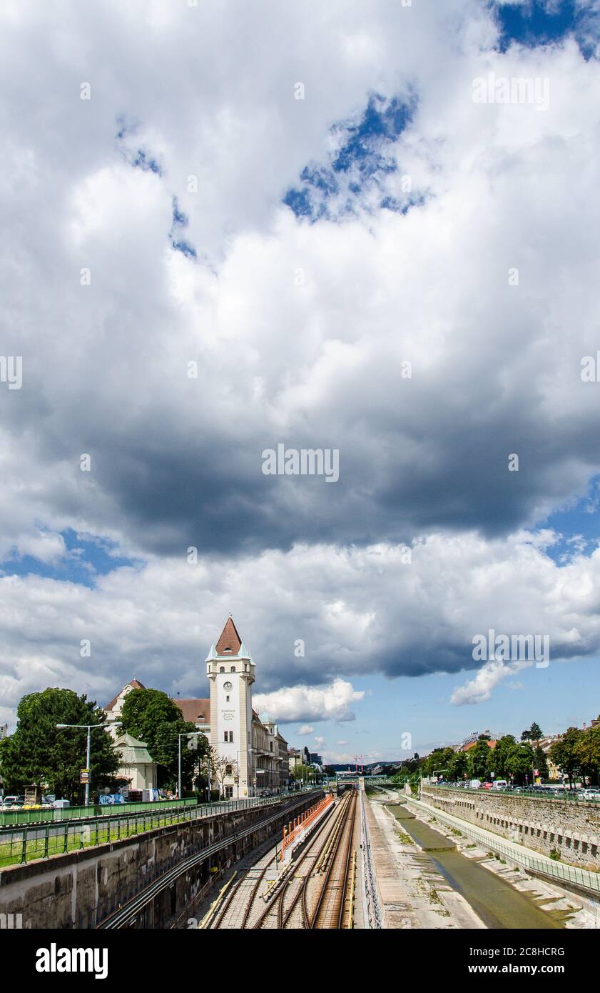 Vienna district town hall for hietzing and penzing hi-res stock ...
