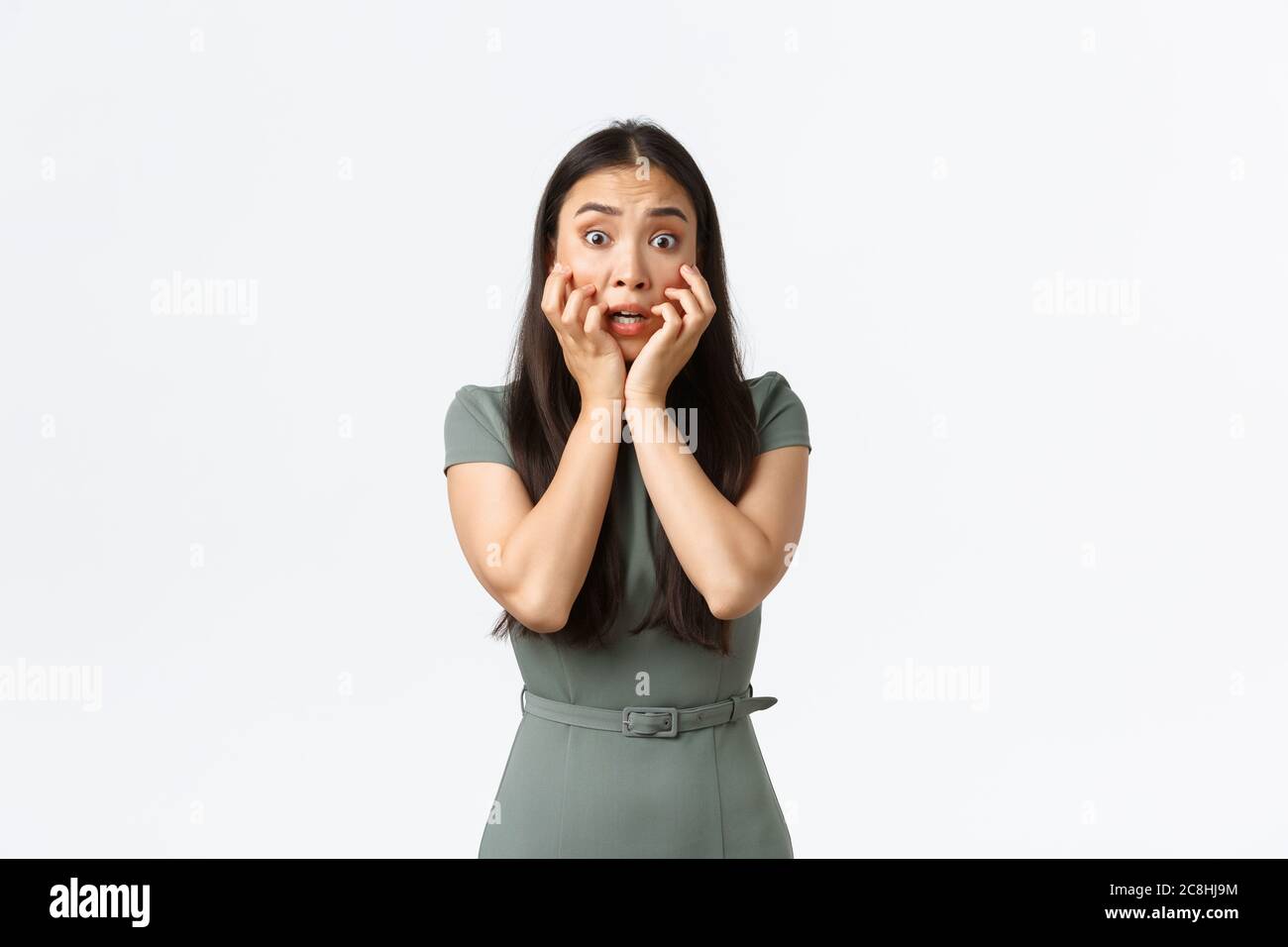 Shivering Girl High Resolution Stock Photography and Images - Alamy