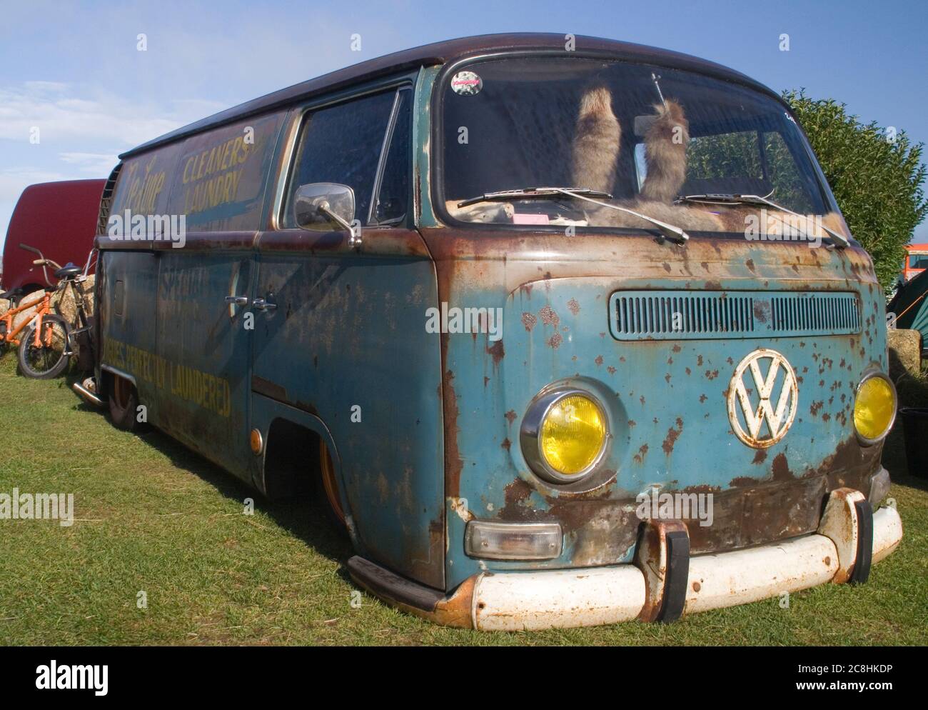 Cornish bus hi-res stock photography and images - Alamy