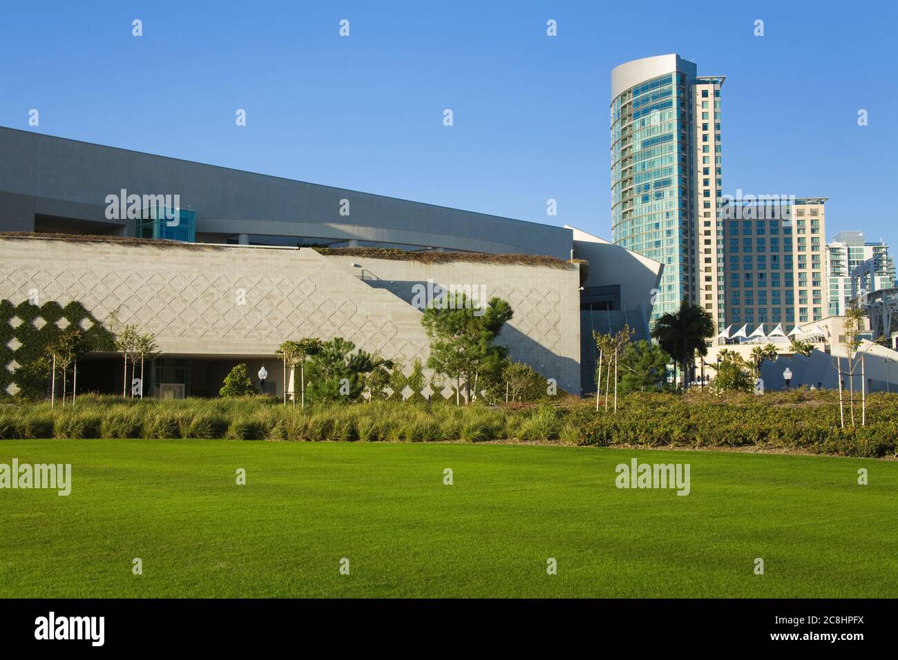 Omni tower hi-res stock photography and images - Alamy
