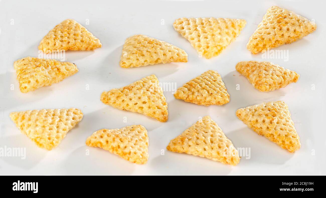 Fried and Spicy Triangle shape Fryums Papad, 3D, Snacks or Fryums ...
