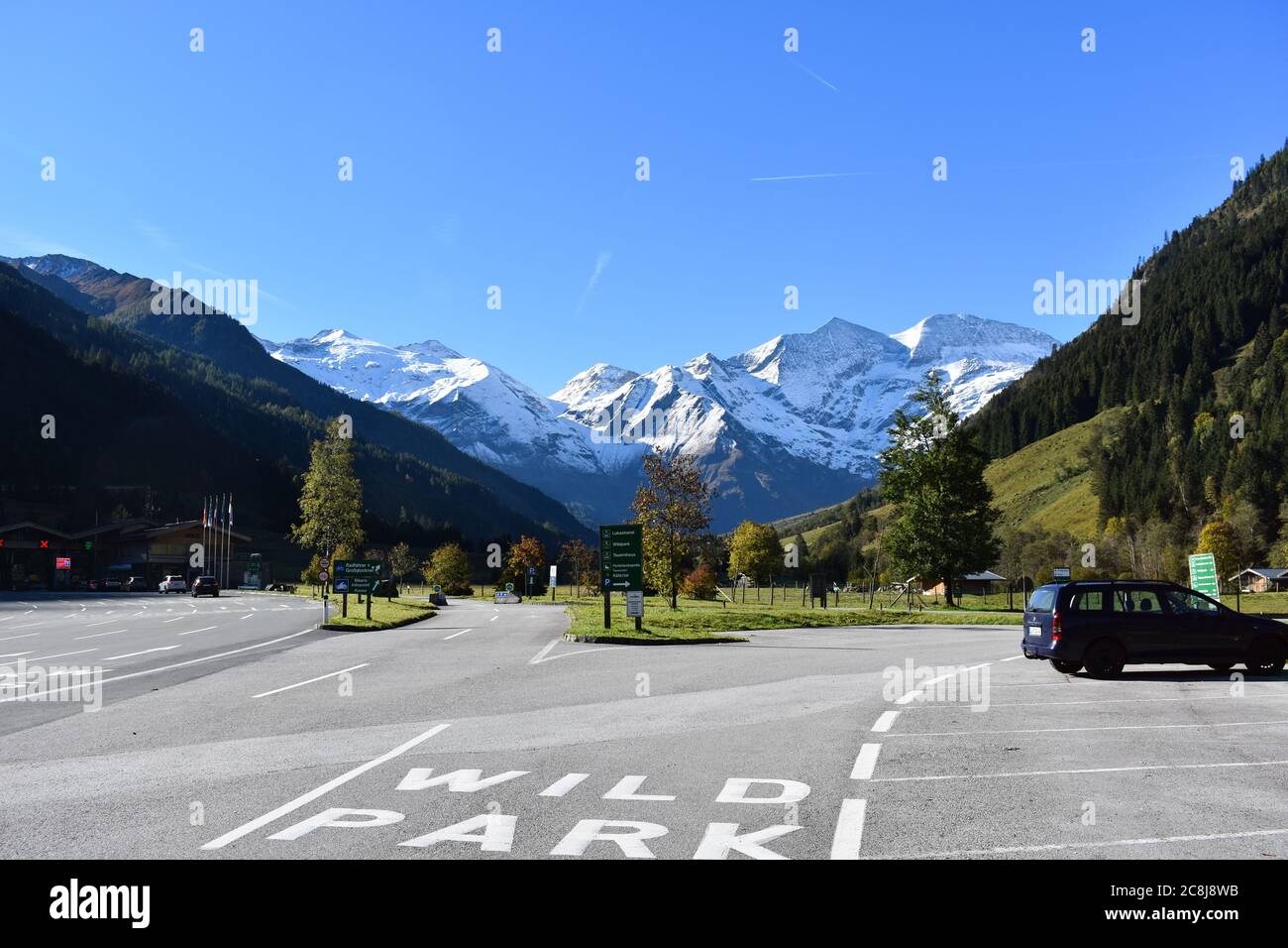 Grossglockner high alpine road mountains background hi-res stock ...