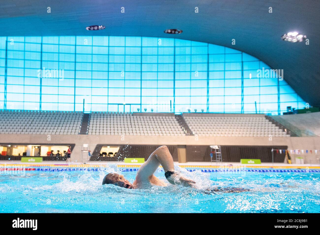 Swimmers facilities hi-res stock photography and images - Alamy