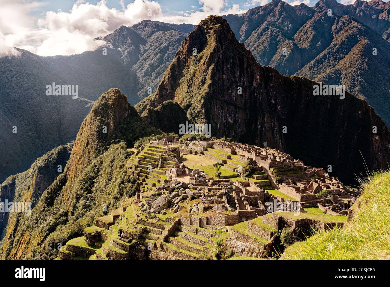 Incan cloud city hi-res stock photography and images - Alamy