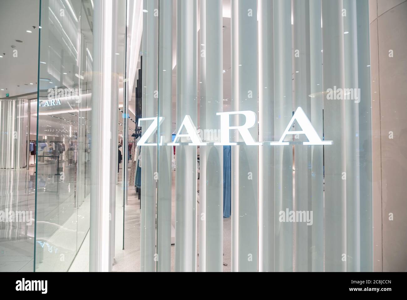 BANGKOK, THAILAND - JUNE, 2020 : Zara Store icon sign and brand shop in ...