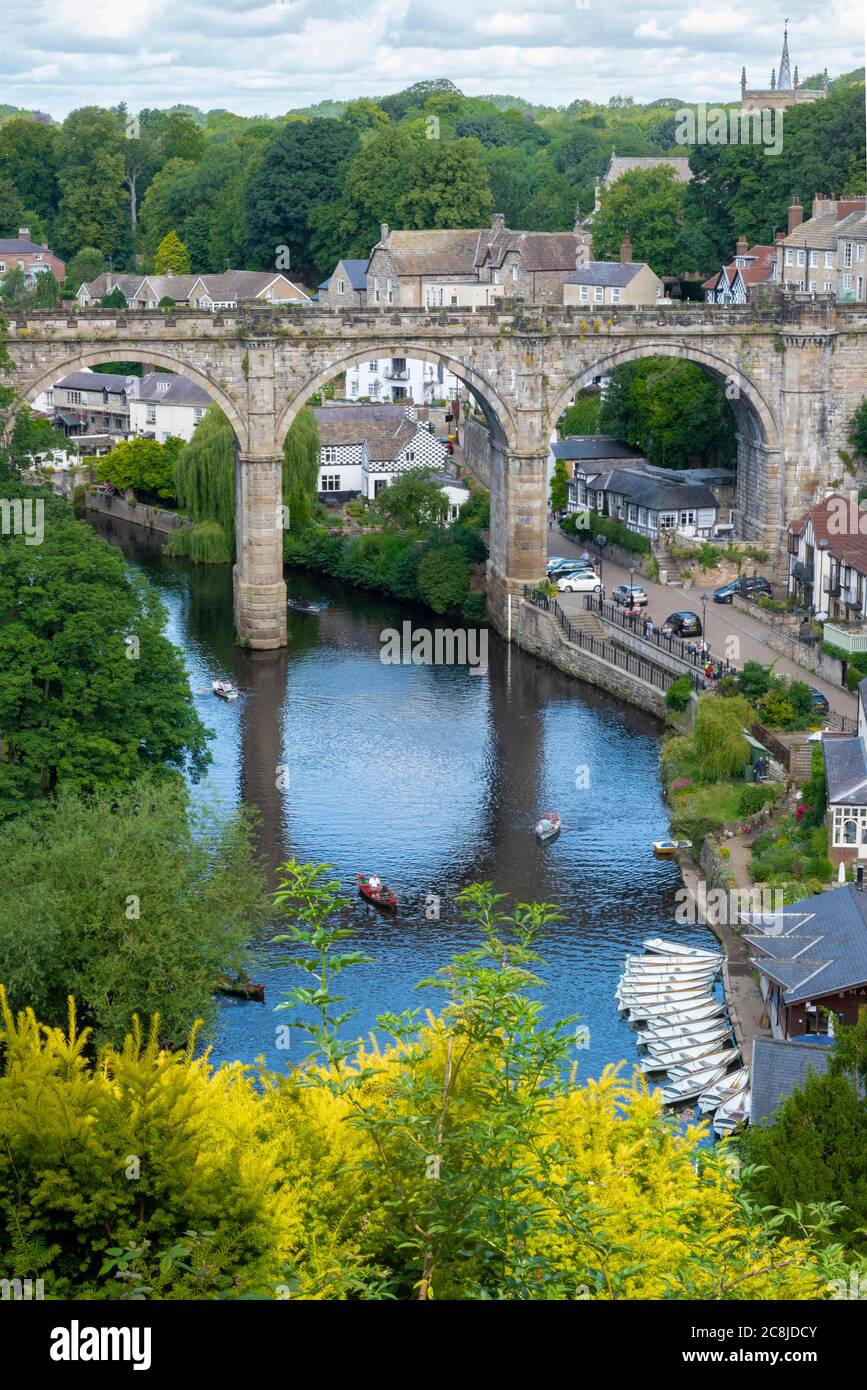 Railway bridge across River Nidd in Knaresborough Stock Photo - Alamy