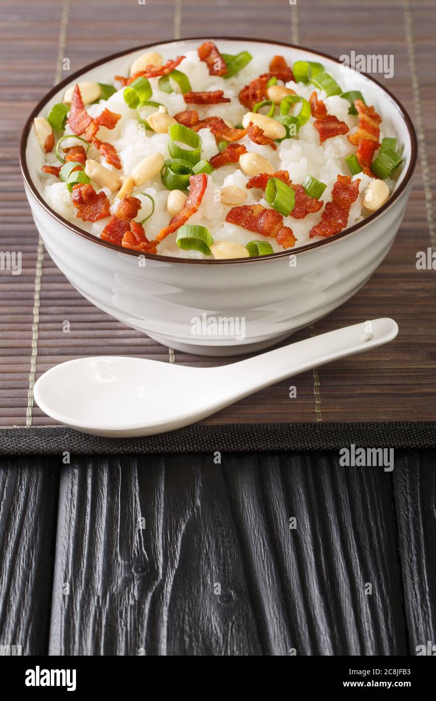 Boiling water close up slow hi-res stock photography and images - Alamy