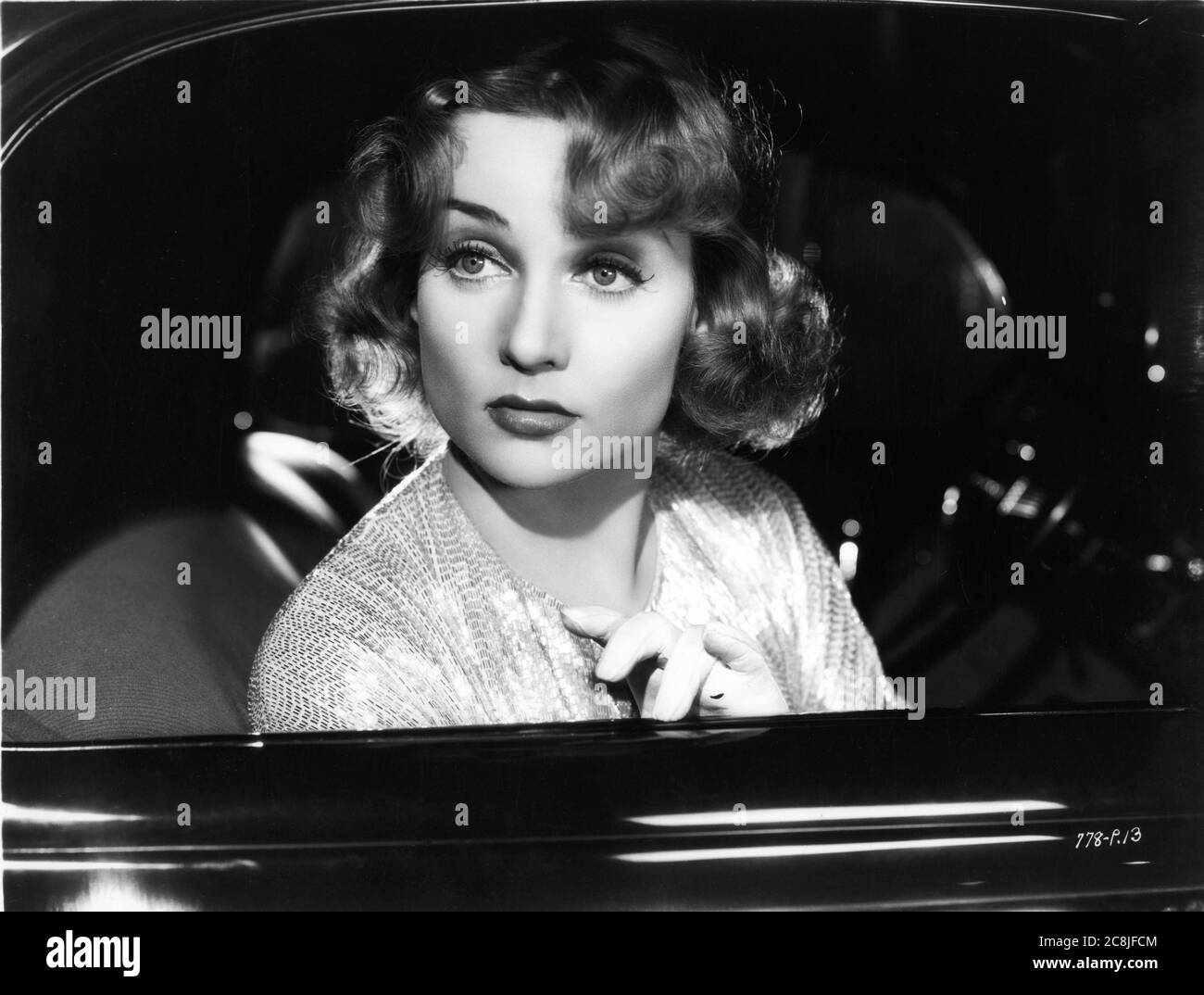 CAROLE LOMBARD in MY MAN GODFREY 1936 director GREGORY LA CAVA novel ...