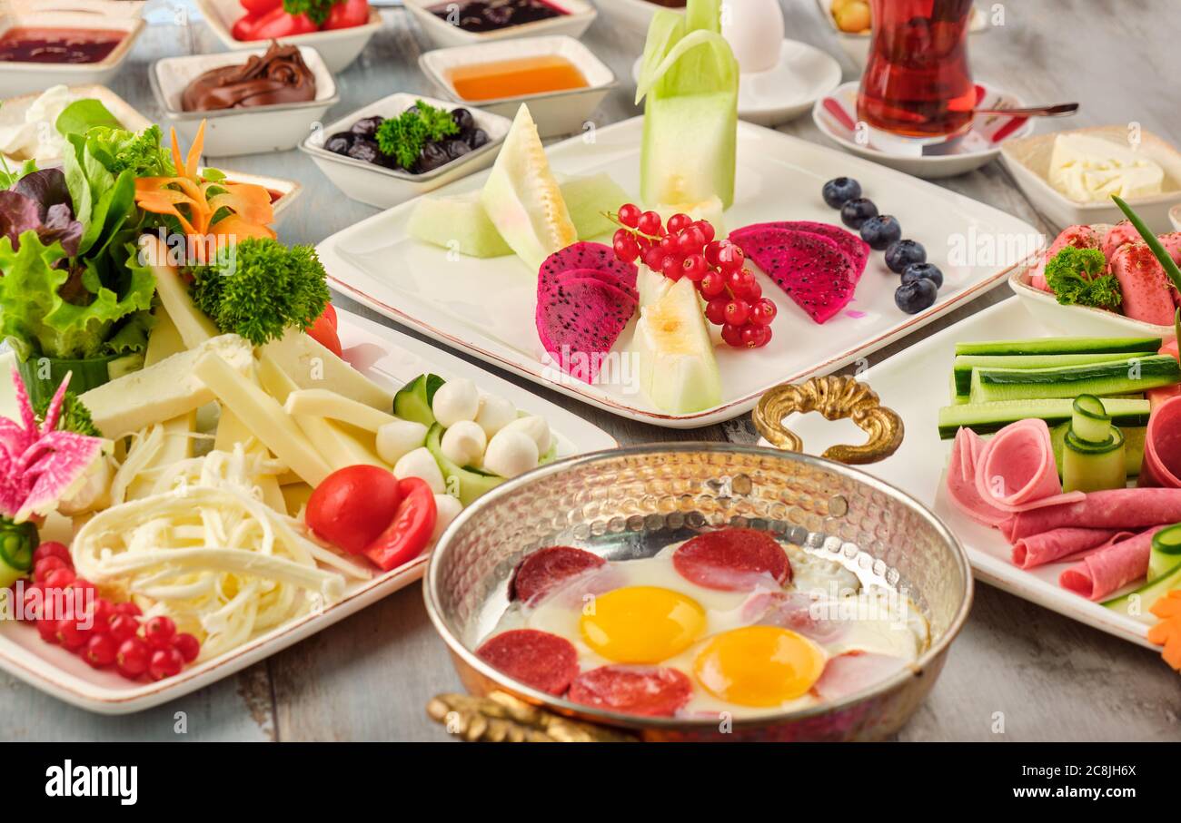 Continental breakfast buffet hi-res stock photography and images - Alamy
