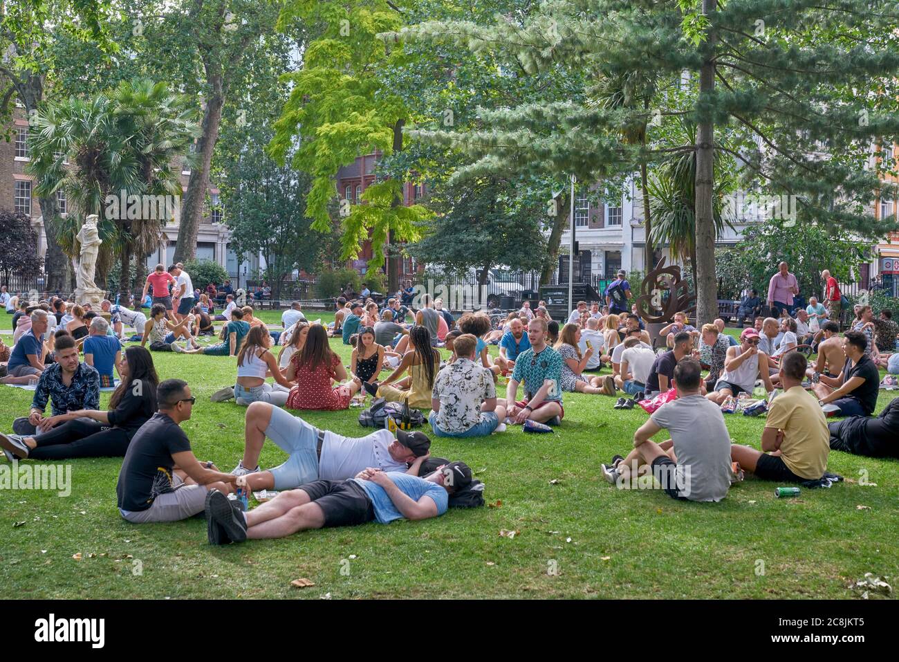 soho square london Stock Photo - Alamy