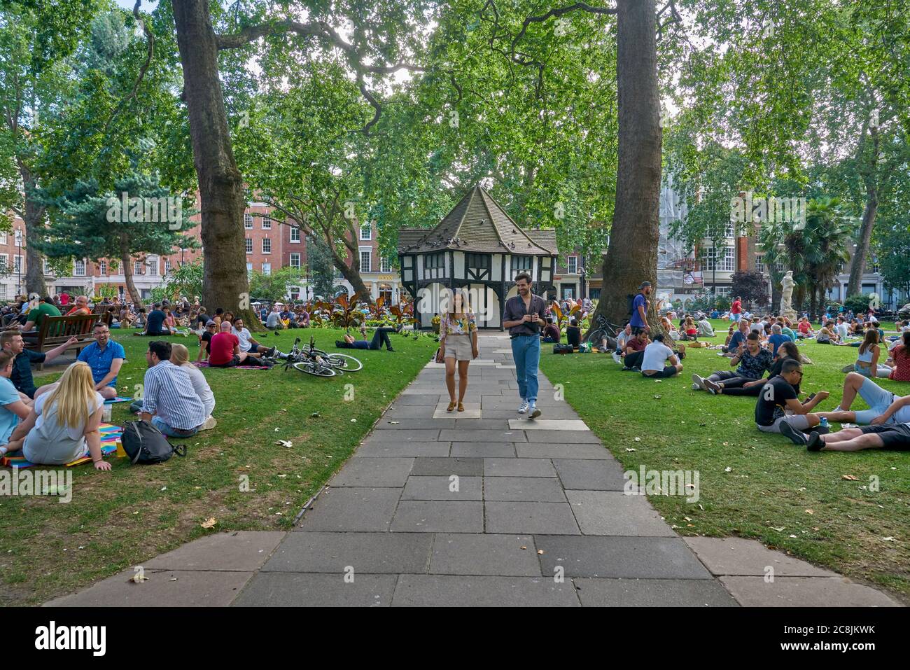 soho square london Stock Photo - Alamy